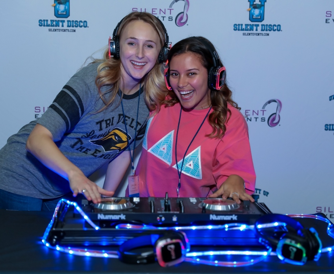 Silent Disco Parties for Colleges - College Campus Event Ideas